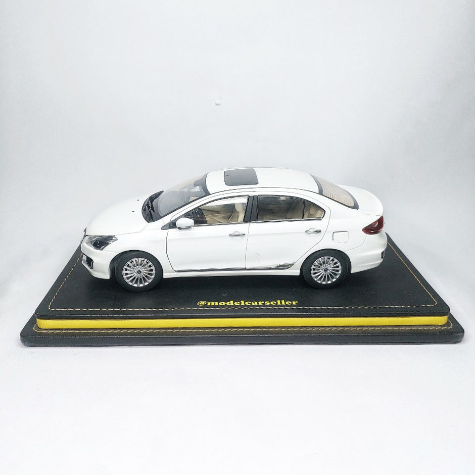 Suzuki Diecast Model Cars - Model Car Seller